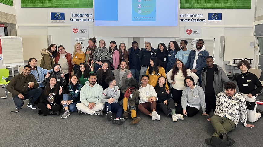 Managing mental health as a refugee, asylum seeker and migrant - Youth